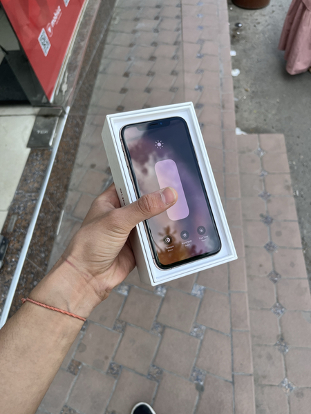 iPhone Xs ideal karobkali