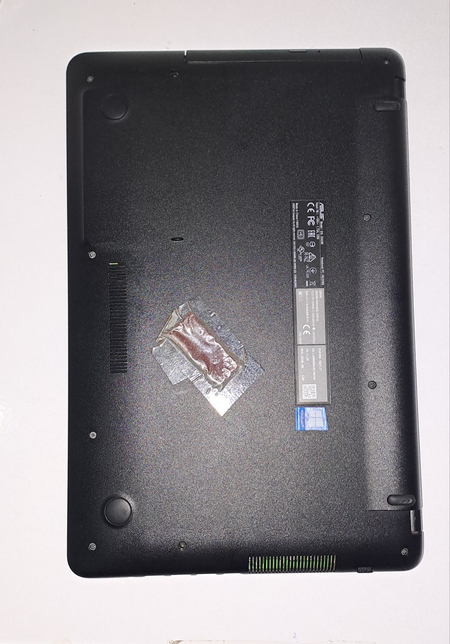 Notbuk Asus Sotiladi