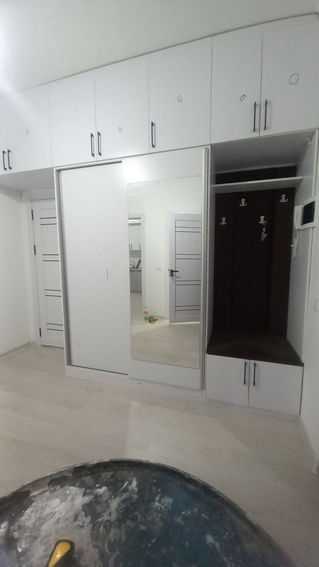 400$ 2 hona 2 etaj