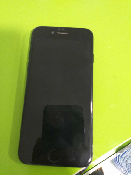 Iphone 7 128gb sotiladi