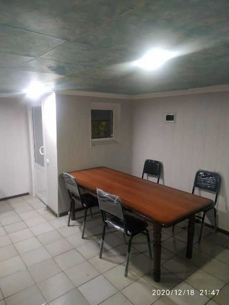 Yunusobod 8 pod ofis70m2 75000 ye Kadastr bor Ipotekaga ham sotiladi
