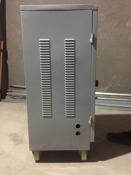 Elektro transformator sotiladi