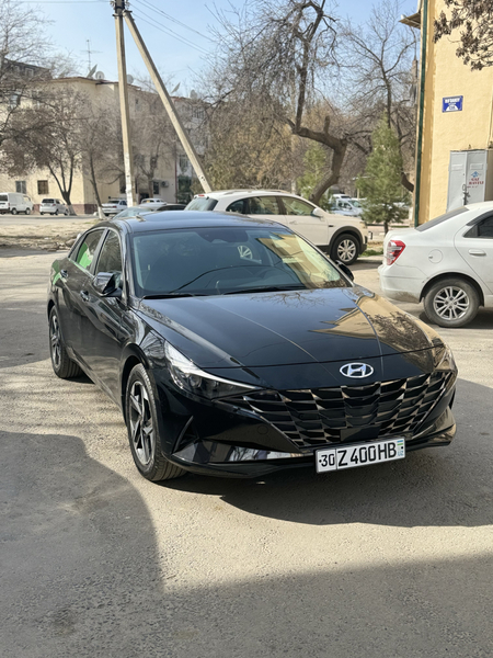 Продам свою машина Hyundai elantra