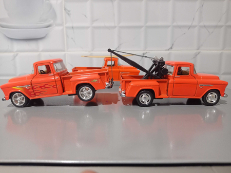 Коллекционная модель машины Chevy Stepside, масштаб 1:36
