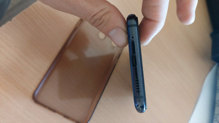 Samsung A 9 pro Koryes brendi