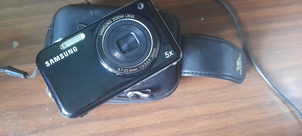 Samsung PL120 zomm 5X