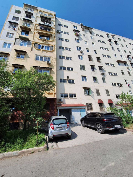 Мирзо-Улугбекский р-н.2-х ком квартира.9-этаж (А1703А)