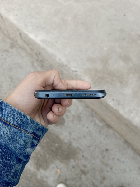 Infinix Hot12 kor dock