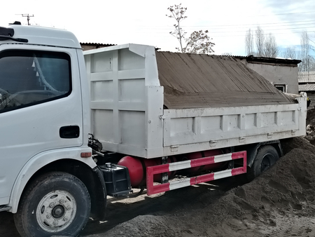 Вызов мусор. Yuk tashish xizmati