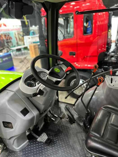 Traktor Zoomlion RS1104 Nasiya Savdo Arenda s Vikup