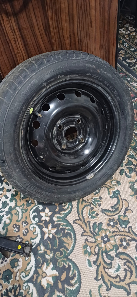 Запаска балон и домкрат Жентра