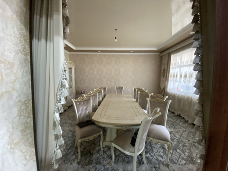 Fargona shahar ilgor mfy 6 sotixli kotej sotiladi