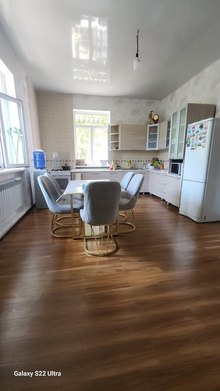 Продаётся Дом, Учхоз, Алишеробод 6 соток 5-комнат