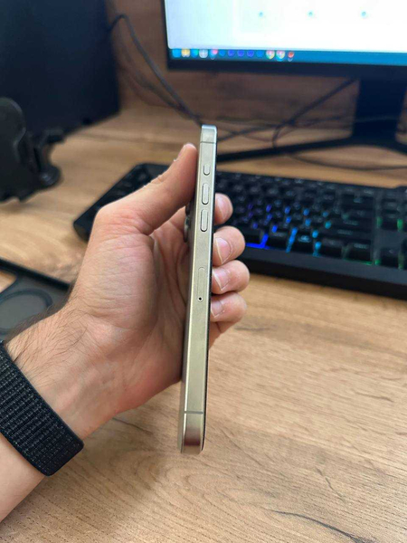 iPhone 15 Pro Max Natural Titan 256GB