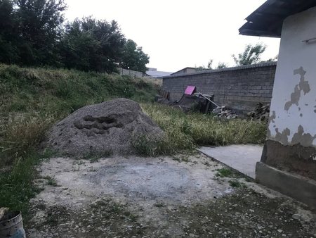 Yerri yarmini sotamiz