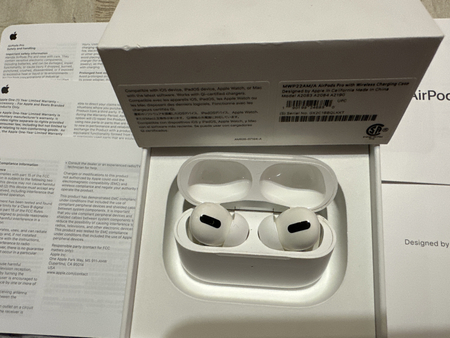 Airpods pro оригинальный(Наушники хрипят)