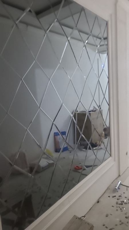 Rombik. Oena. Xizmati