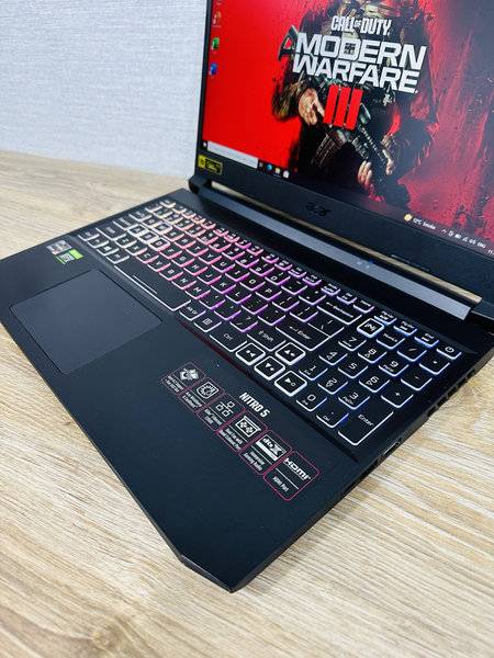 ACER Nitro Ryzen 7-16 Ядерный+RTX3050 готовый Супер игровой ноутбук
