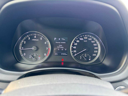 Hyundai i30 (Хюндай)