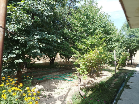 Продаётся дом в Кибрае.