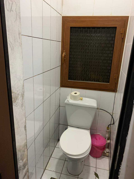 Mirzo ulugbek metro oldida kv sheriklikka