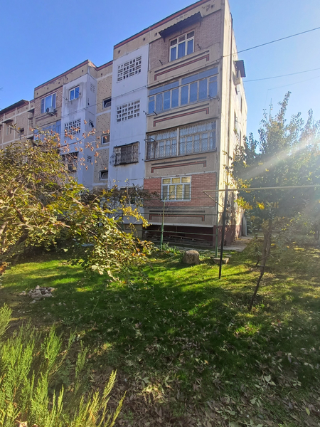 Продаётся квартира. Юнусобод-4