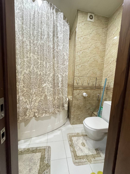 Срочно продается квартира метро мирзо Улугбек