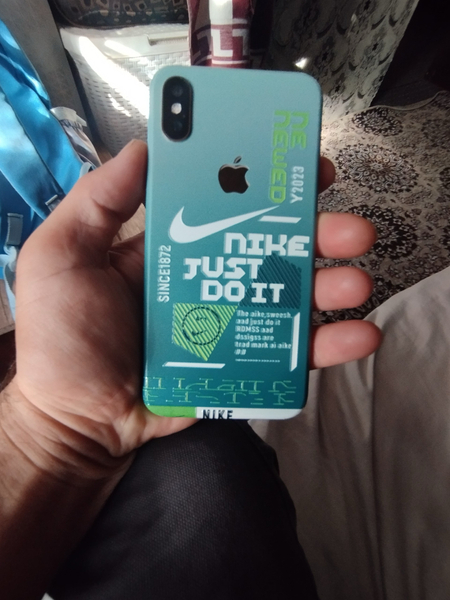 Iphone Xs сотувда
