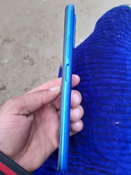 Redmi 9t sotiladi 4 64