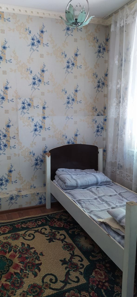 Chilonzor 16 kv 2*3 xonali hamma sharoitlar bor lubboyiga 500$
