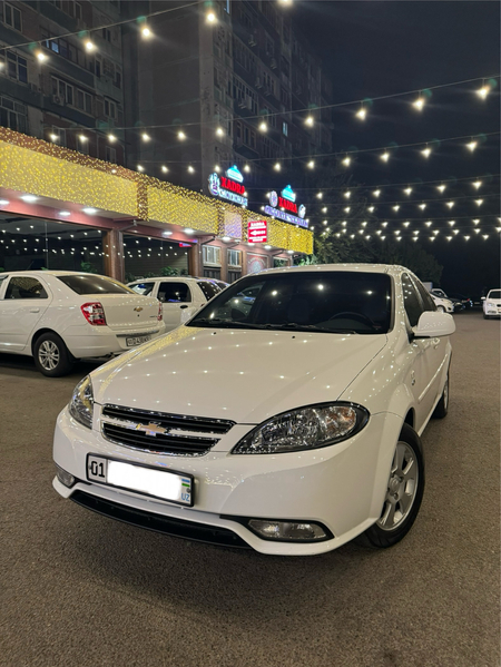 Продаю Chevrolet Jentra 2021-22 Автомат 3 позиция Круговая тонировка