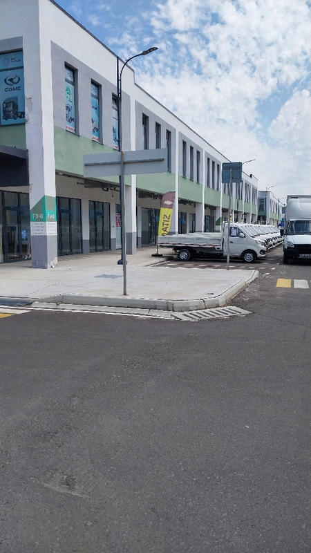 1 etaj Dokon sotiladi 24 kv F3 da