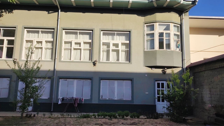 Yunusobod islom obod maxalla hovli sotiladi