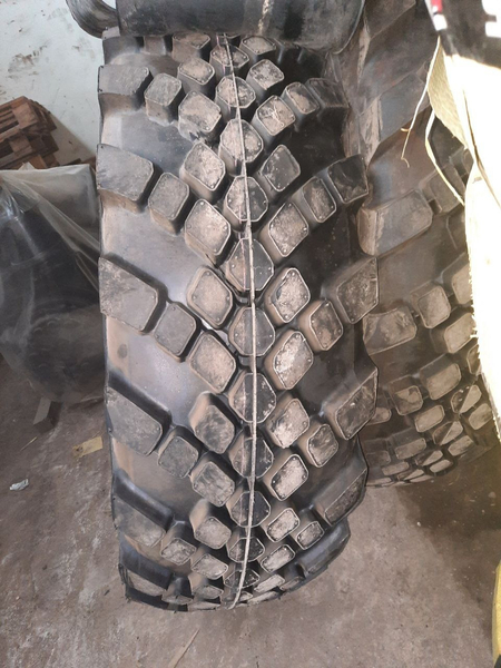 425/85R21 KAMA 18PR