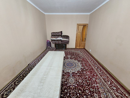 Dom sotiladi 5 dom sanat saroyini to‘g‘risida joylashgan 2 xona 4 ewka