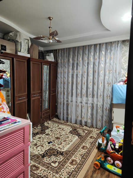 Продается квартира сергели спутник 16 4х ком 4 этаж