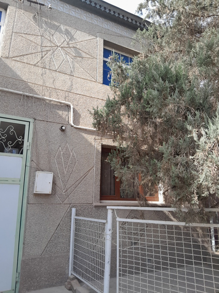 Uy sotiladi zudlikda
