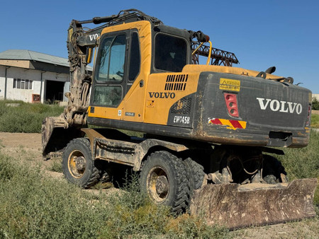 Продается  Экскаватор Volvo EW145B 19000 Моточас 2013года Дизель