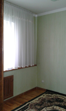 Продам квартиру 5/4/9 метро Айбек 130кв.м с ремонтом