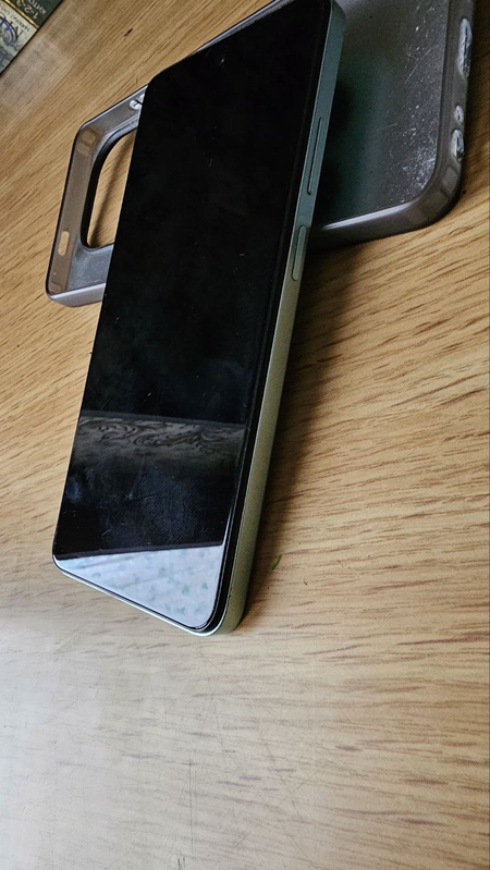 Infinix smart 8   kafolati bor