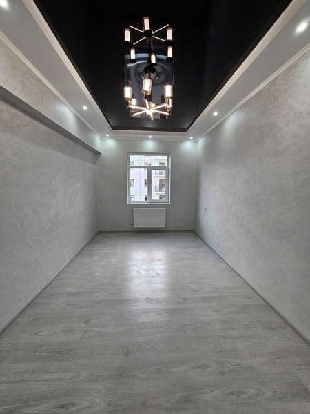 1 xonali 40m² 6-qavat  uy sotiladi.