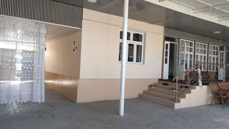 Uy sotiladi . 140000$ kelishilinadi