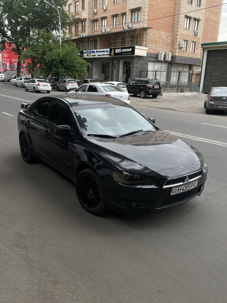 Mitsubishi Lancer X 10