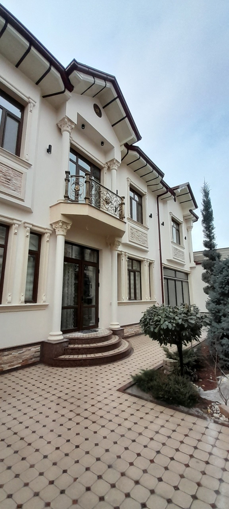 Travertin usta bor