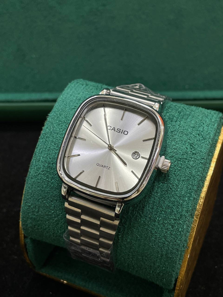 Casio оригинал билан бирга бир ишланган