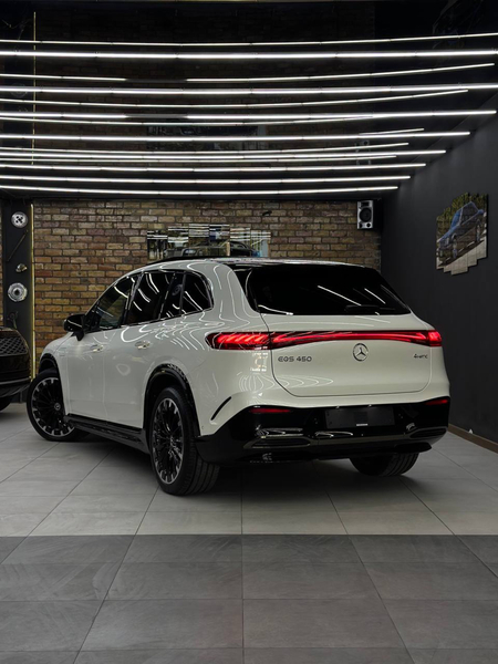 В продаже ! Автомобиль MERCEDES BENZ EQS 450