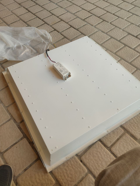 led lampa patalochniy поталочний