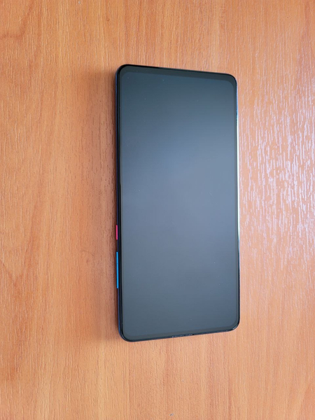 Mi 9t flagman, global versiya 6-64gb