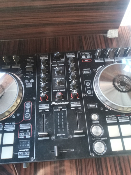 Pioneer Ddj Sr1 dj aparat