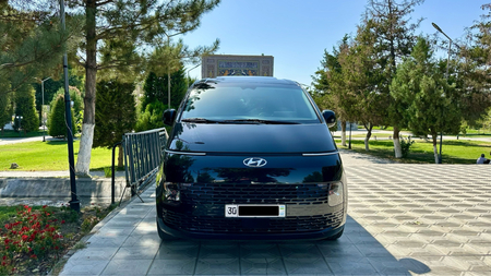 Legendarniy Hyundai Staria